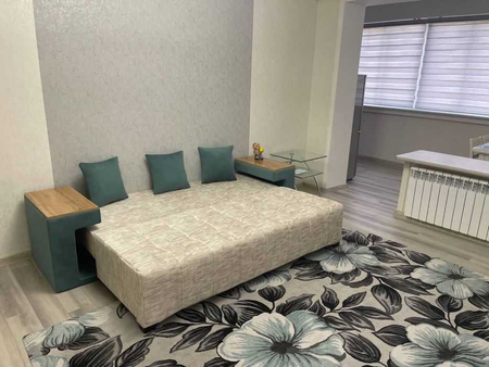 Юнусабад-4 • Автосалон  • 1-комн • 40 м² • этаж 2/5 • [ОК:025]