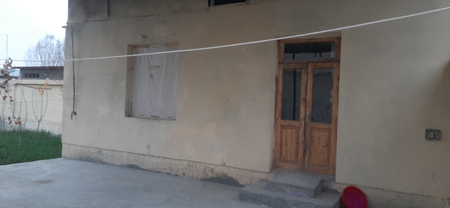 Uch xonali uy hama sharoitlari bor 1mln