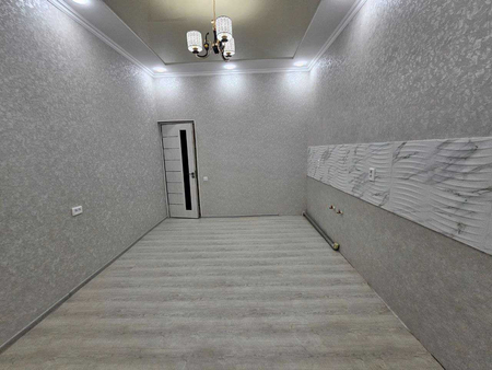 1 xonali 50m² 1-qavat uy sotiladi