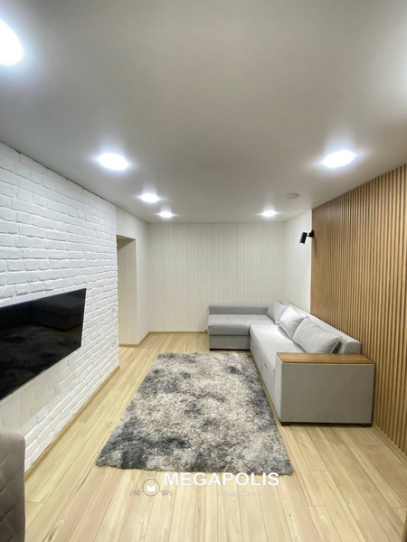 | Хамза Метро Colden House 1*2/3/4 Хай Тек