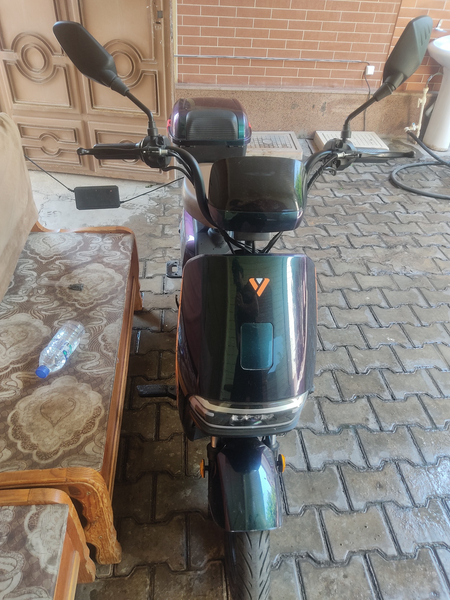 Skuter elektr 700$ kami bor