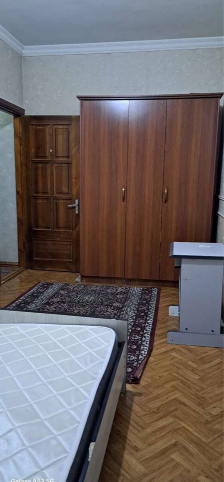 Срочно сдаётся 2х комнатная квартира. Чиланзар. 16-квартал.