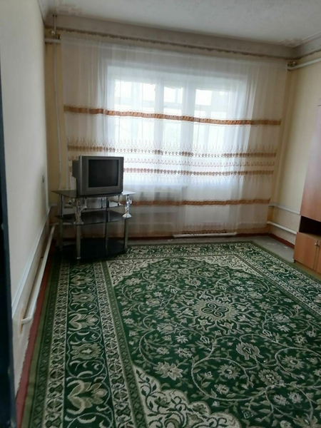 Арендага 2.хонали уй берилади метро тинчлик