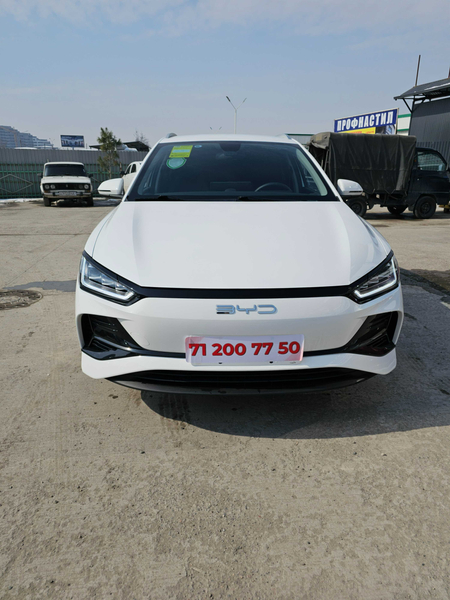 BYD E2 restyling luxry full pozitsiya nalichida