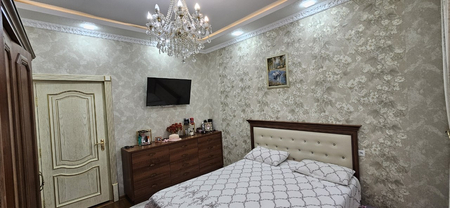 Fargona markziy bank oldida  luks uy sotiladi