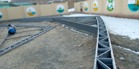 Temir Ferma Konteyner Daewu  materiallar bor