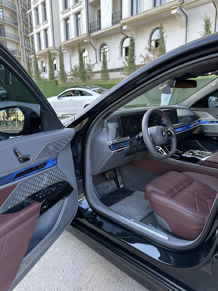 Bmw 740i G70 2023