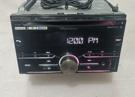 Продаю  Pioneer FH-S709BT
