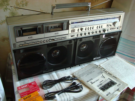 SHARP GF- 777 z . 1983 год. MADE IN JAPAN. ORIG.
