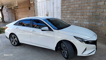 Hundai Elantra 07