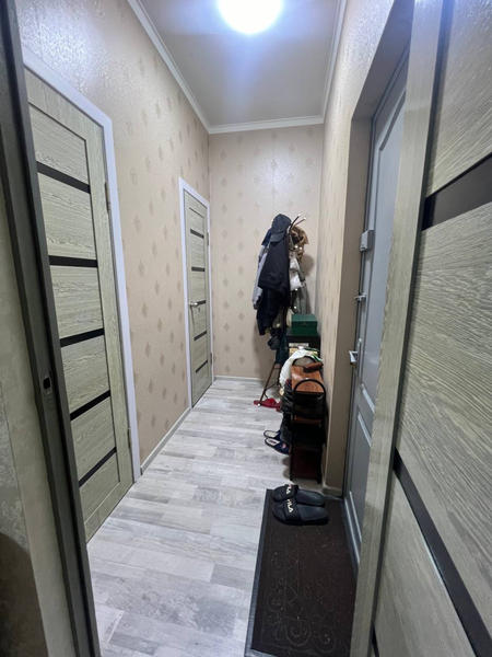 Срочно продажа Массив Ялангач 1в2/1/4 балкон 1.5/3