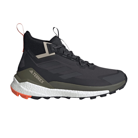 Adidas Ariginal Terrex ultabust Gortex.