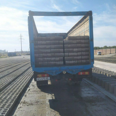 Shlaka blok jomboy