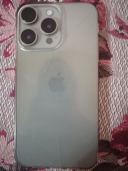 Iphone xr 15 pro korpusda