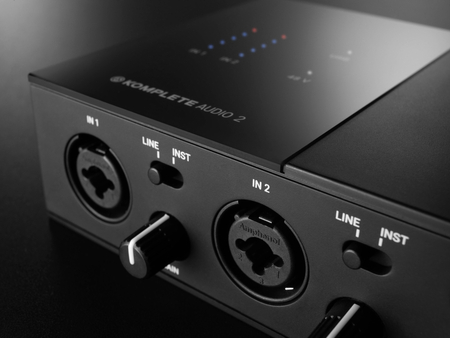 Usb юсб звуковая карта Komplete Audio 2 (лучше, чем Focusrite Scarlett