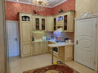 Срочно продаётся квартира на ул. А Наваи (149752)