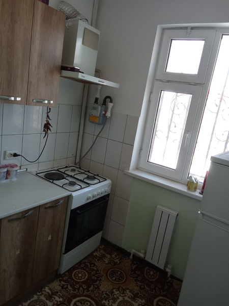 Yashash tayyor 3 xonali kvartira tez va arzon sotiladi