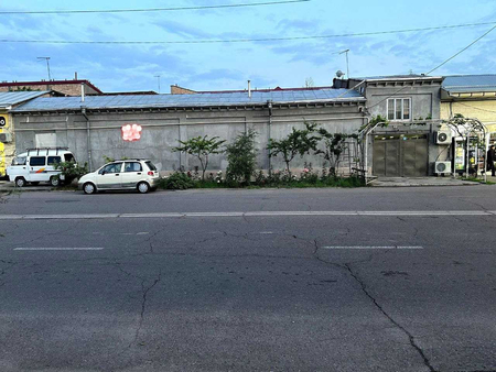 Uchtepa tumani Beshqayrag`ochda 6 sotixli xovli sotiladi. Nosirbek