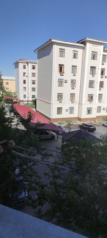 Базар-Батыр Ата домнан квартира сатылады!!
