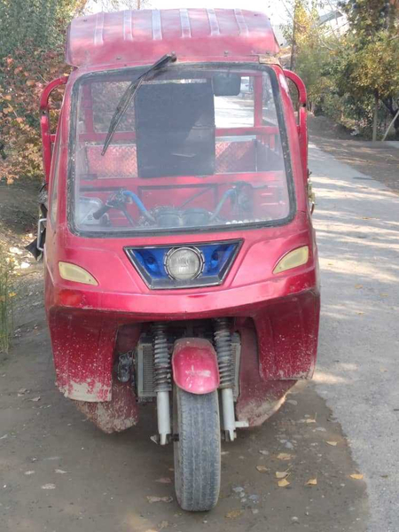 Motoroller rusumi Danni