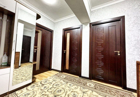 Продам квартиру Буюк ипак йули 3/4/4 75м2 77серия