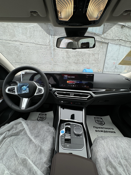 BMW i3 35L (kredit va nasiya savdo bor)