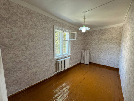 Продается 3/2/2 квартира в Спутник -1.