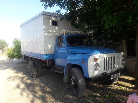 Gaz 53  sotiladi