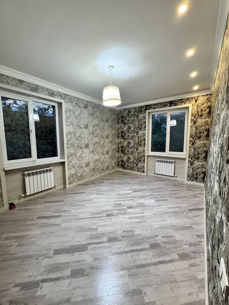 谷 129686 谷 Chilonzor tumanida kvartira sotiladi [54 м²]