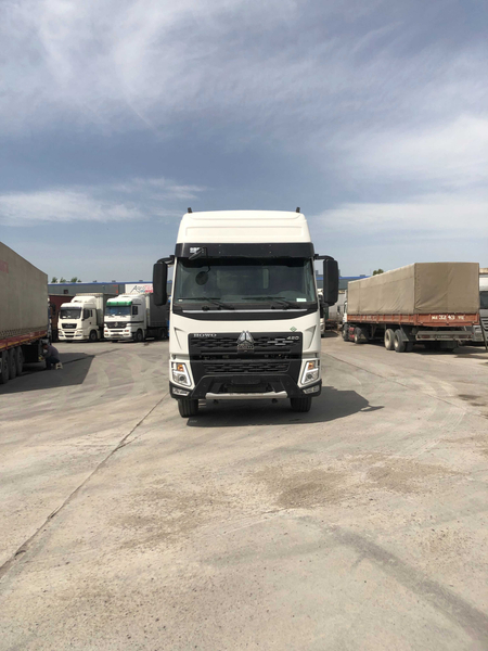 Howo-V7X 6x4 CNG Таййор