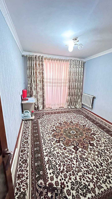 Продаётся 2х комн квартира на 3 этаже Ор-р Динамо Шахнозабону