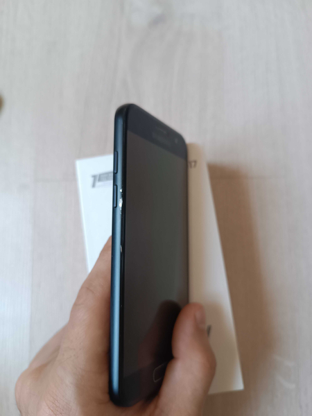 Galaxy A3(2017) [6 из 10]