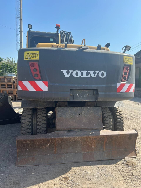 VOLVO EW145B 360 Adaptr