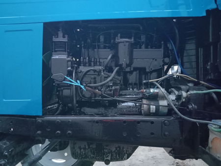 MTZ80 Traktor holati yangi