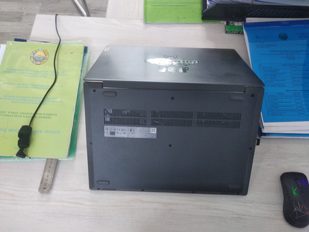 Notebook  Lenovo  .