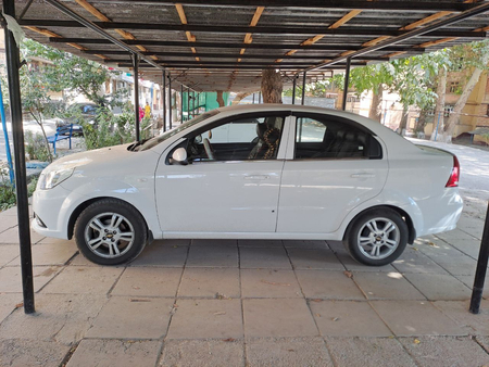 Nexia 3 , 4 pozitsiya full GAZ bor