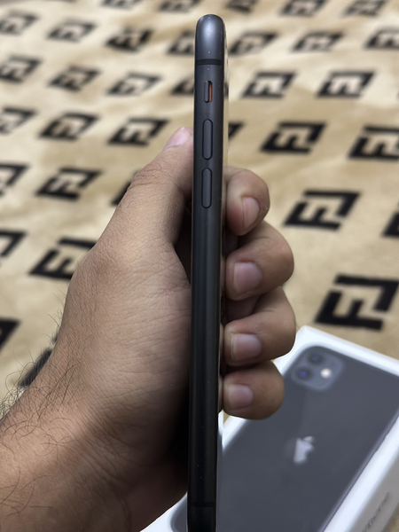 Iphone 11 64gb. LL/A