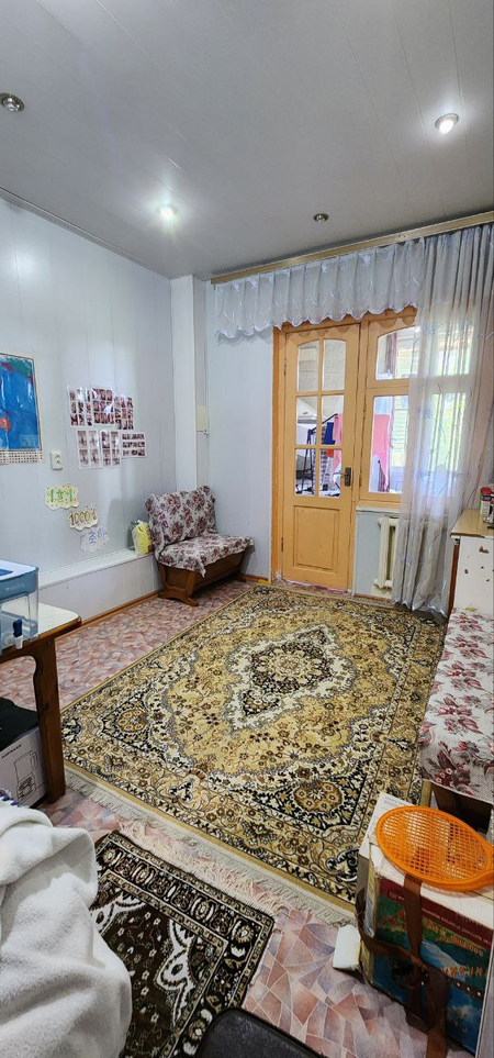 Срочная продажа 4-х комн 3-этаж