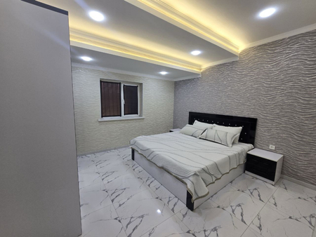Продается 4 ком. Квартира площадью 130 кв.м. Адрес СамкочАвто