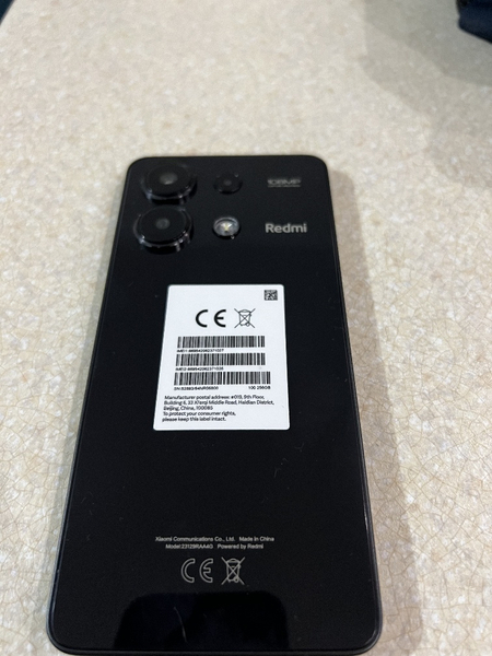 Redmi note 13 ram 8GB xotira 256GB kamera 108 MP