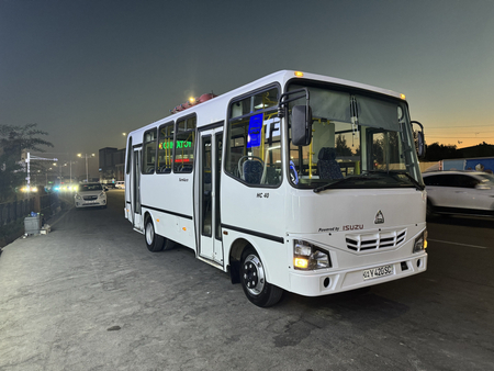NP 40  2016 isuzu sotiladi