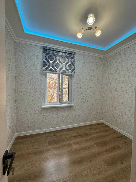 СРОЧНО !! Продается квартира в Яшнабаде 1/3/5 ( 40 кв/м ) Авиасозлар 1