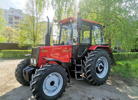 MTZ 892.2 traktor yaxshi holatda