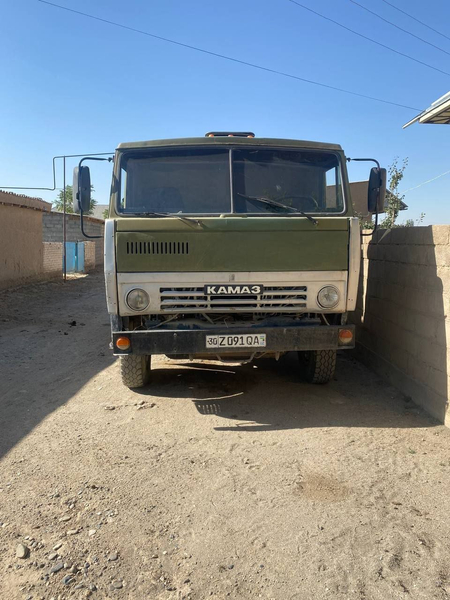 Kamaz selxoz srochna sotiladi