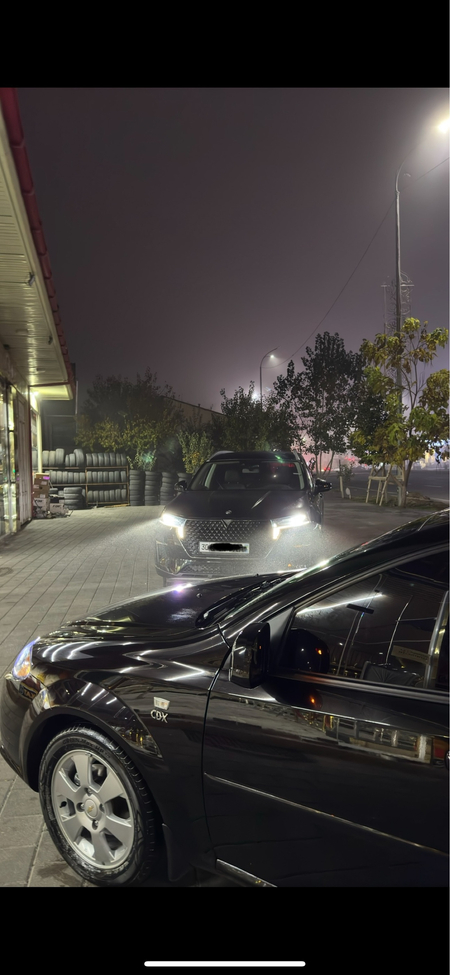 Nissan venucia gibrid 2022