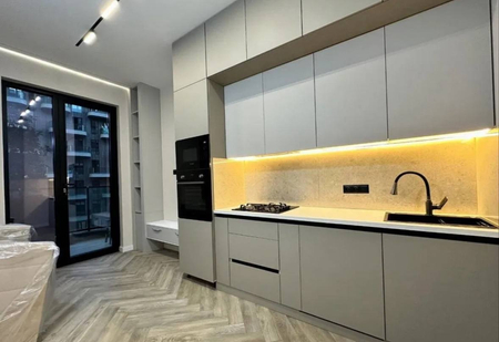 Продается 2х ком. квартира, ЖК Parkwood, ор-р:ул.Нукусская, макро;40м2
