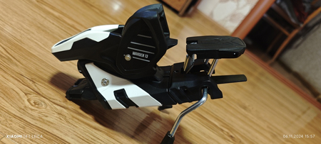 Универсальные лыжи Atomic Vantage 90 CTI с креплениями Warden |