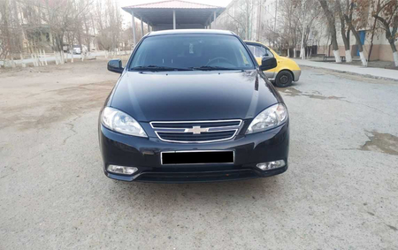 продается LACETTI