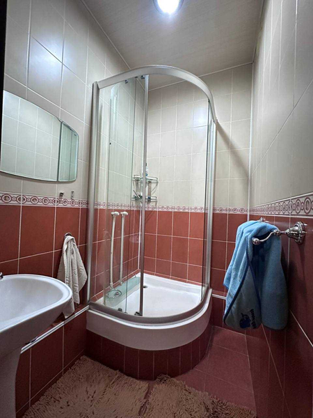КОРАСУ-6 Срочно продаётся 2/3/5/50м2 квартира