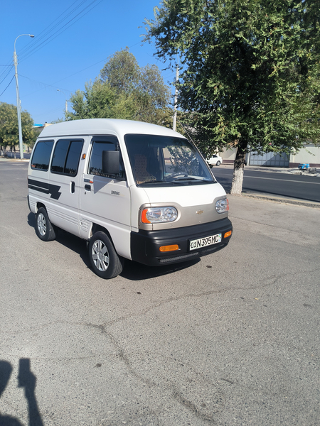 Damas chevrolet .08
